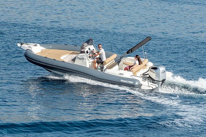 Customize Your Itinerary on a Private Boat Tour - Refreshments and Amenities