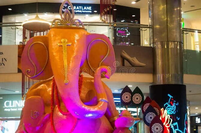 Customized Full Day Delhi Shopping Tour With Shopping Consultant - The Experience: What Travelers Say