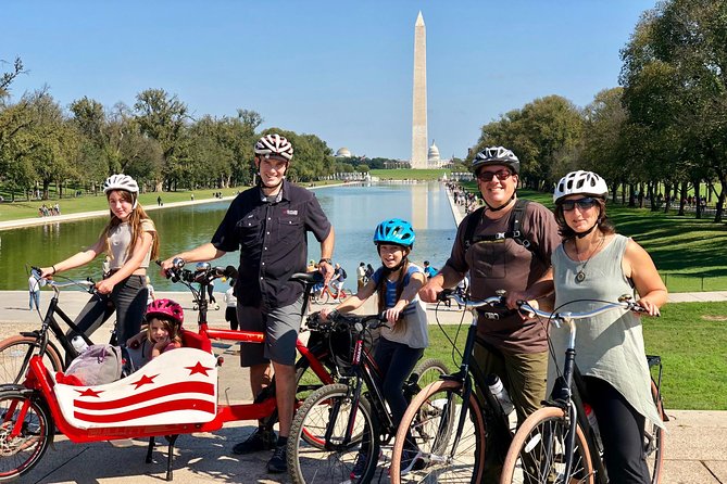 Customized Private Bike Tour of DC - Engaging With an Expert Guide