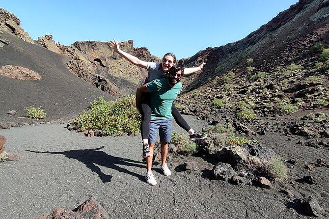 Cycle among volcanoes: Discover the essence of Lanzarote - Key Points