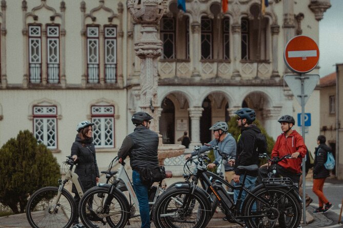 Cycle Sintra's Wonders – EBike Tour - Exploring the Historic Center and Palaces