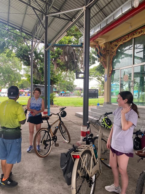 Cycling in the public park in Bangkok - Authentic Experiences and Real Feedback