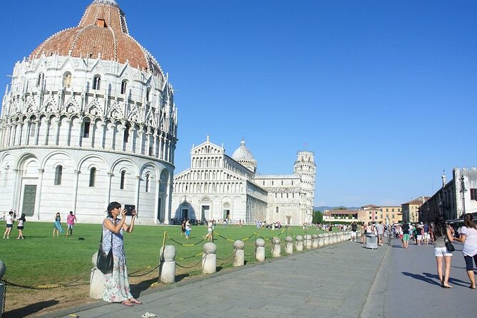 Cycling Pisa Highlights & Hidden Treasures - Half Day Tour - Personalized Experience With Private Tours