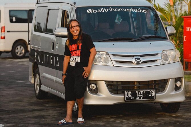 Cycling tour support and evacuation car - Support Vehicle and Crew: Why It Matters