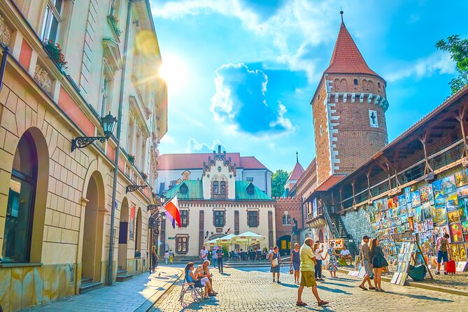 Czartoryski Palace Museum Tickets and Krakow Old Town Tour - The Czartoryski Palace: A Cultural Jewel