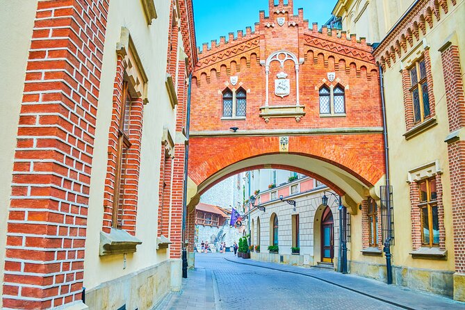 Czartoryski Palace Museum Tickets and Krakow Old Town Tour - Final Thoughts: Is This Tour Right for You?