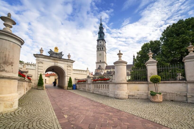 Czestochowa Old Town Highlights Private Walking Tour - FAQs