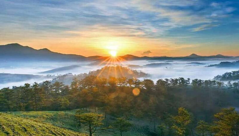 Da Lat: CLOUD HUNTING AND THE GLOW OF DAWN TOUR - Key Points