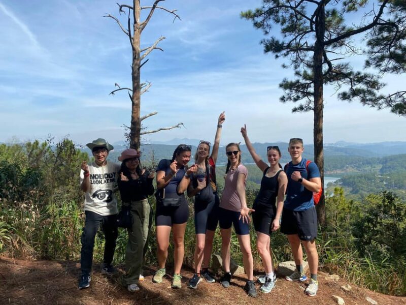 Da Lat : TREKKING PINHAT - SUP/ KAYAK AT TUYEN LAM LAKE - The Real Value of the Tour