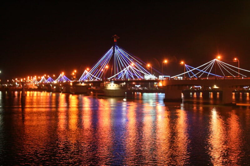 Da Nang: 4 hours city exploration and local food tour - Practical Details and Value