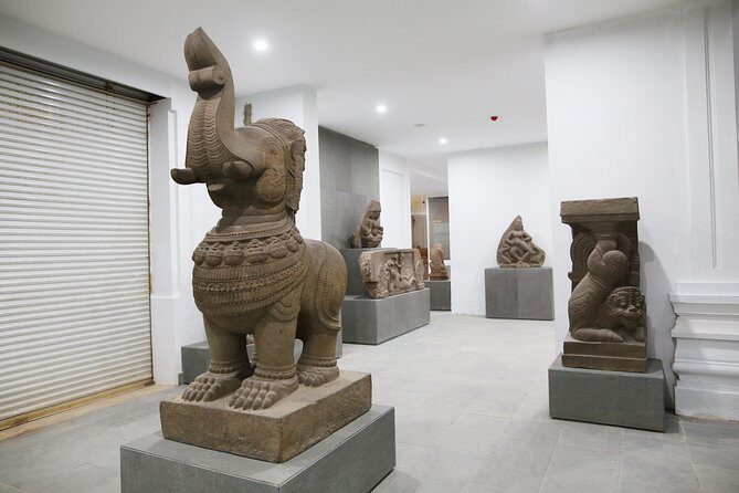Da Nang Airport - Da Nang City - An Honest Look at the Da Nang Airport to City Tour