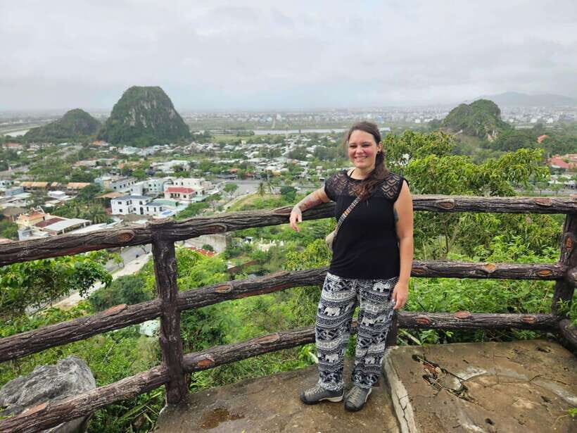Da Nang City Sightseeing Private Tour With Seafood Buffet - Key Points