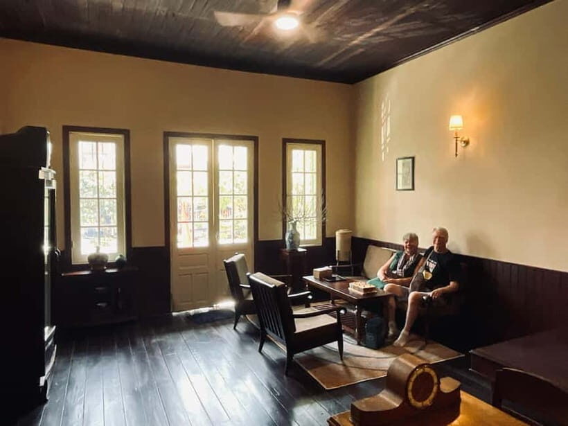 Da Nang: Custom-Made Prescription Glasses in Colonial Optic - The Experience: Who Benefits Most?