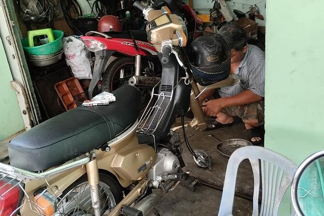 Da Nang Food Tour Motorbike & Sightseeing By Ao Dai Lady Rider - Sightseeing with a Local Touch