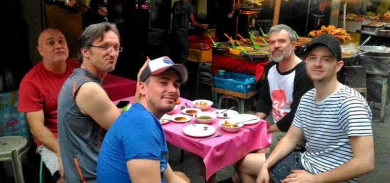 Da Nang: Hidden Street Food By Walking Tour with Local Lady - Who Will Love This Tour?