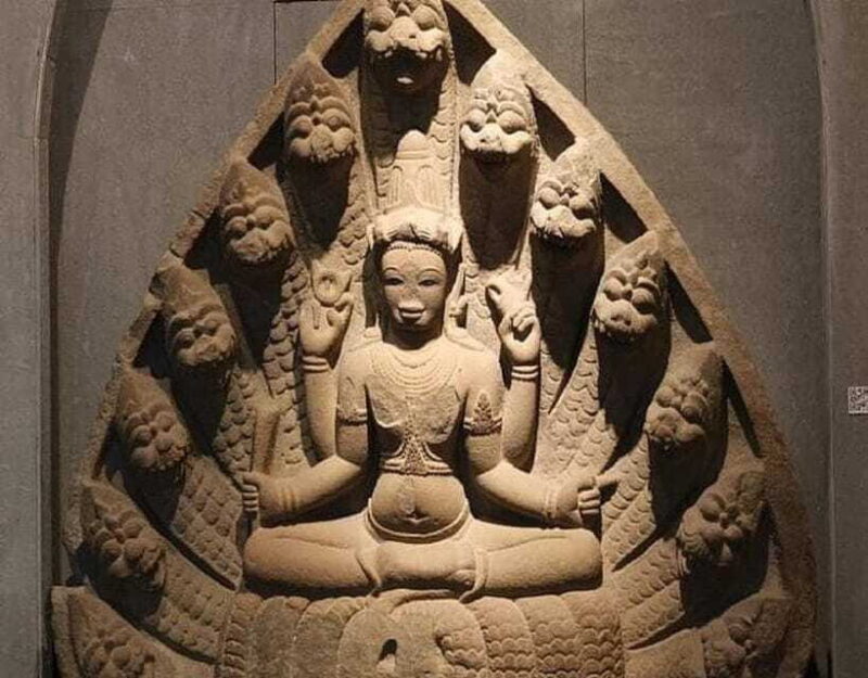 Da Nang History Tour Walking By Cham Pa Museum-Cuisine-Cafe - Exploring Local Markets and Hidden Alleys