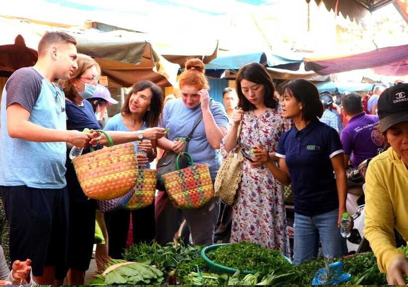 Da Nang/Hoi An: Market Tour, basket Boat Ride, Cooking Class - FAQs