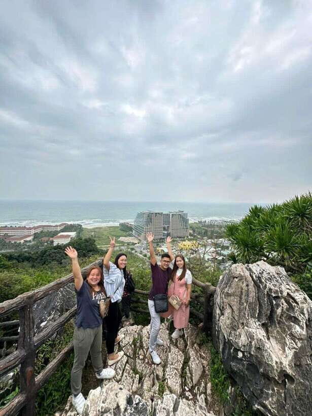 Da Nang: Marble Mountain, An Phu Cave and Monkey Mountain.. - Authentic Experiences and Authenticity