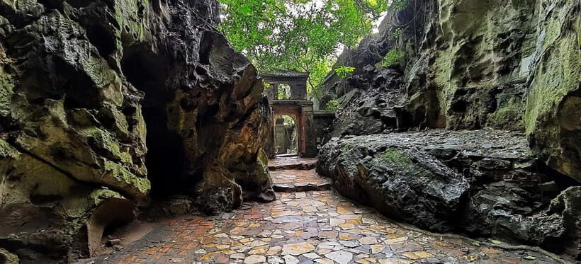 Da Nang: Marble Mountains, Lady Buddha & Cham Pa Museum Tour - Cultural Insights at the Cham Museum