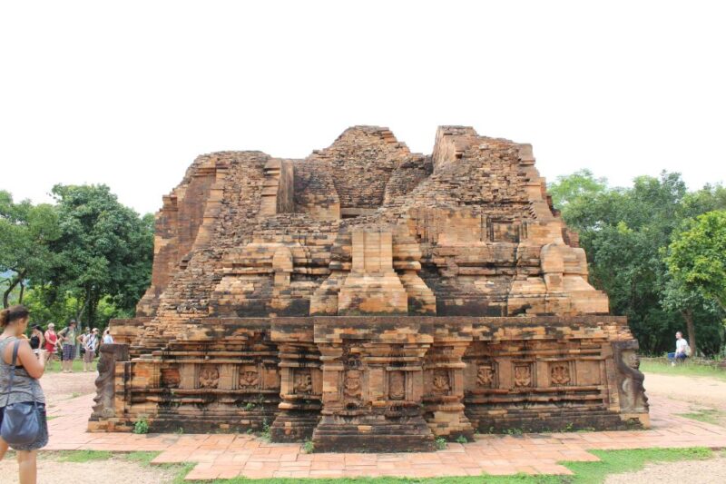 Da Nang: My Son Discovery 8 am/1 pm Lunch at local house - The Sum Up