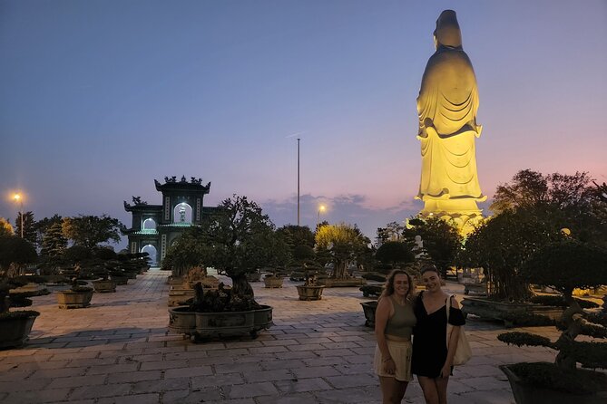 DA NANG NIGHTLIFE Tour with MARBLE MOUNTAIN & LADY BUDDHA STATUE, DRAGON BRIDGE - Watching the Dragon Bridge Light & Fire Show