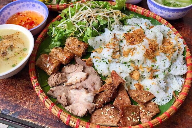Da Nang Street Food Private Tour With Female Tour Guide - Discover the Flavors and Highlights of Da Nang on a Private Street Food Tour
