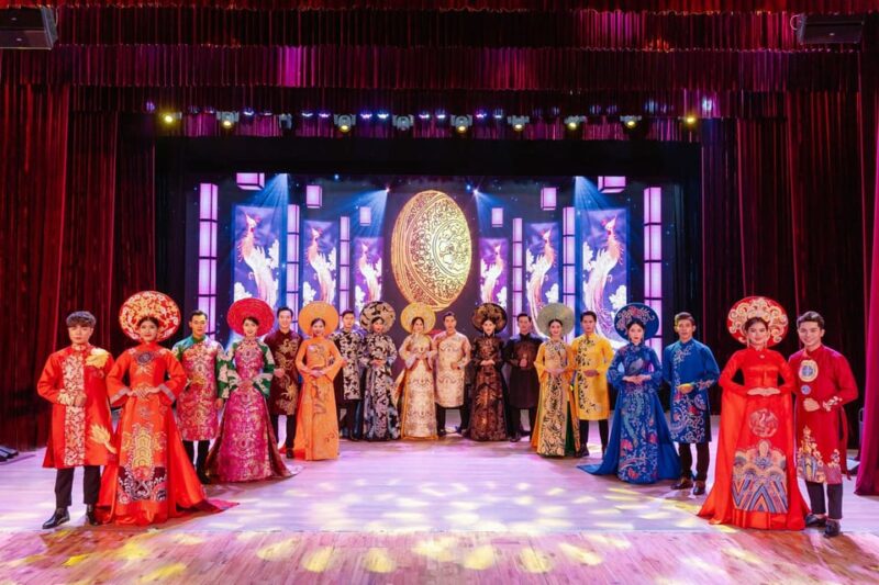 Da Nang "The Ao Dai" Show: Timeless Vietnamese Elegance - Exploring Each Segment of the Performance