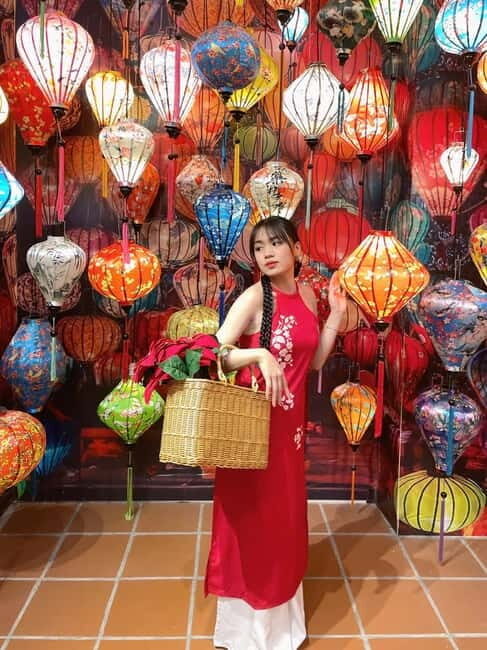 Da Nang: Try on Ao Dai Experience with Ao Dai Show - The Ao Dai Show: Grace in Motion