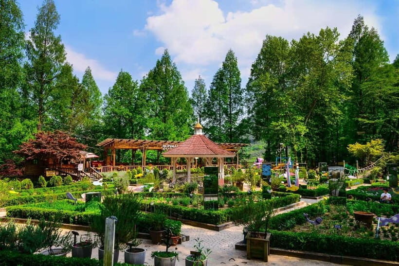 Daegu: Private Taxi Tour Car Charter - Why Choose a Private Taxi Tour in Daegu?