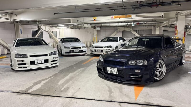Daikoku PA Touring Tour With R34 R35 GT-R - Transportation and Amenities