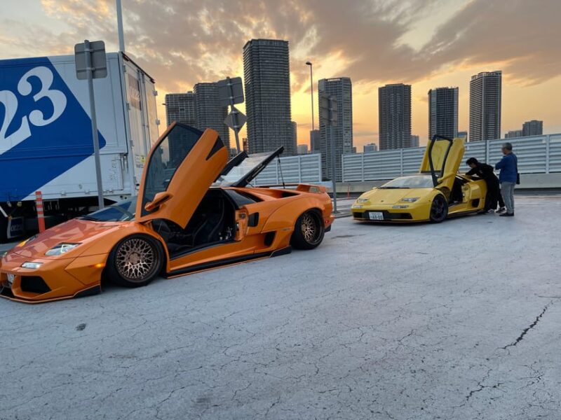 Daikoku Parking : Going by This Mini JDM - One Customer Only - Exploring Tokyos Car Culture