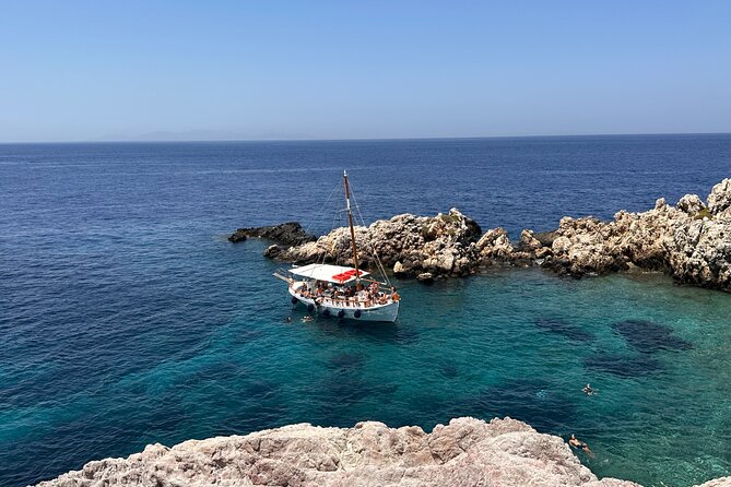 Daily Boat Trip Antiparos & Despotico - Preparing for the Boat Trip