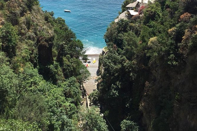 Daily Excursion Full Day 8 Hours ( Amalfi Ravello Pompei) - Who Should Consider This Tour?