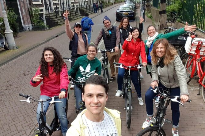 Daily Group Bike Tour in Spanish. - Preparing for the Tour