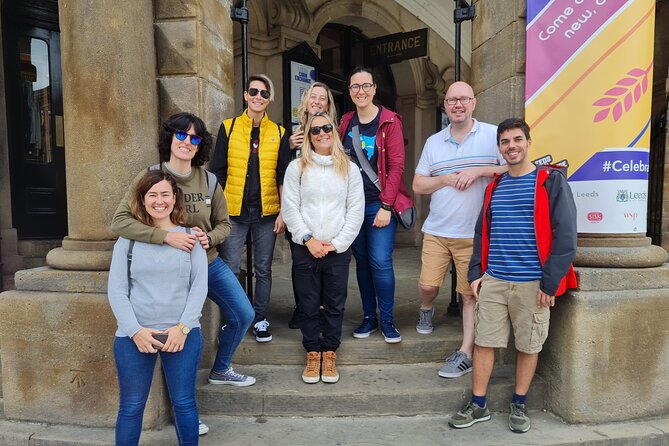 Daily Leeds City Walking Tour - Exploring Leeds Iconic Attractions