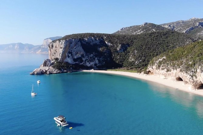Daily sailing tours to discover Ogliastra wonders - Key Points