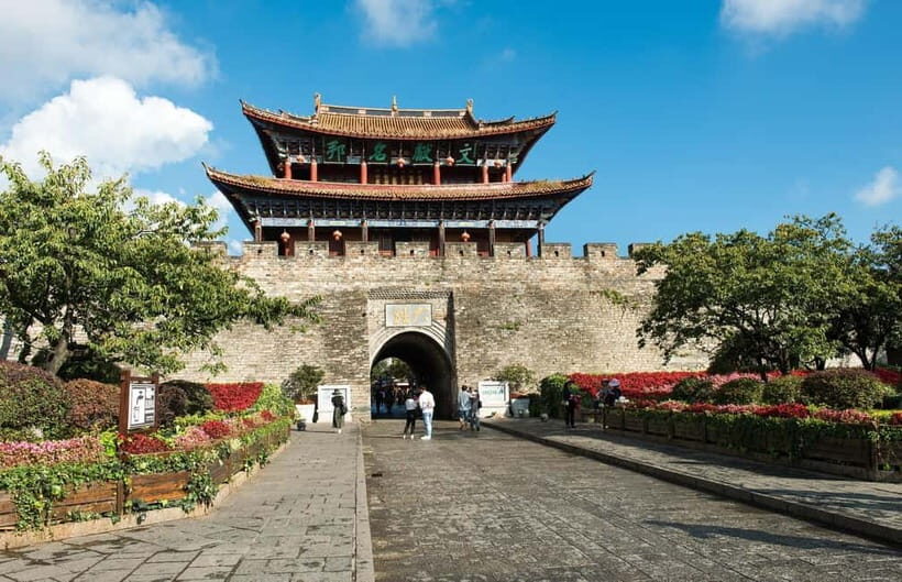 Dali: Chongsheng Temple, Xizhou, & Erhai Lake Tour - Practical Tips for the Tour