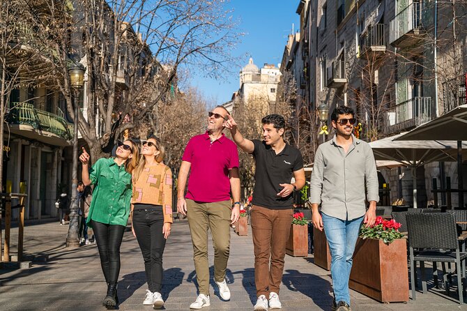 Dali Museum, Besalu & Girona Tour From Barcelona by Fast Train - Travel Logistics and Meeting Point