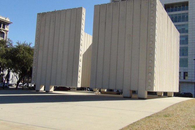 Dallas and Fort Worth City Sightseeing Tour Small-Group - A Deep Dive into the Tour Experience