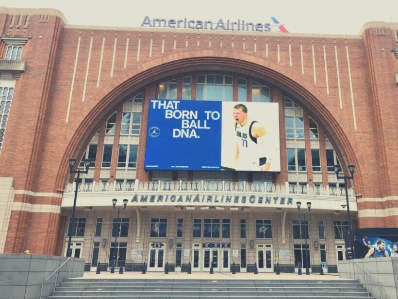 Dallas: Dallas Mavericks Basketball Game Ticket - The Value of the Ticket