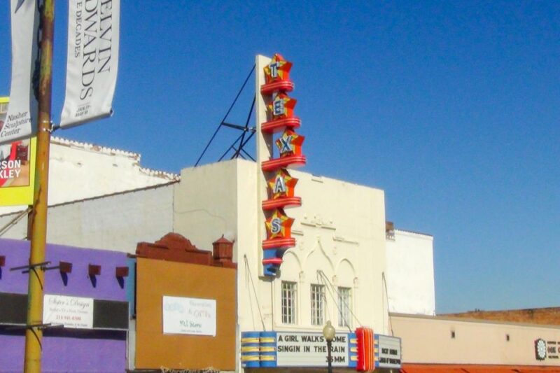 Dallas: JFK Assassination and Sixth Floor Museum Tour - The Sum Up