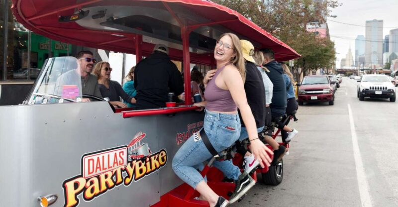Dallas Party Bike Private Group Rental in Deep Ellum - Key Points