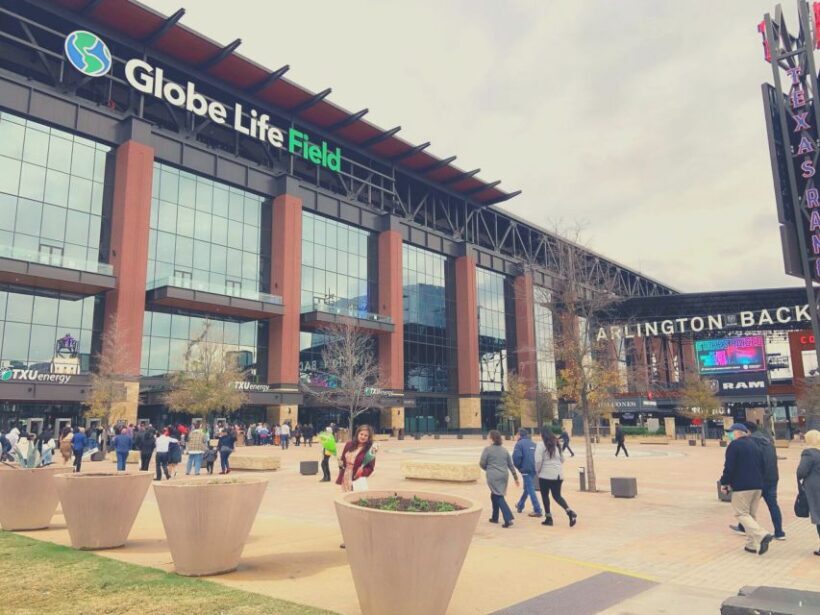 Dallas: Texas Rangers Baseball Game at Globe Life Field - The Authentic Baseball Atmosphere