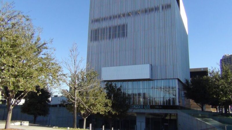 Dallas: Welcome to Dallas 3-Hour Small Group Tour by Van - Key Points