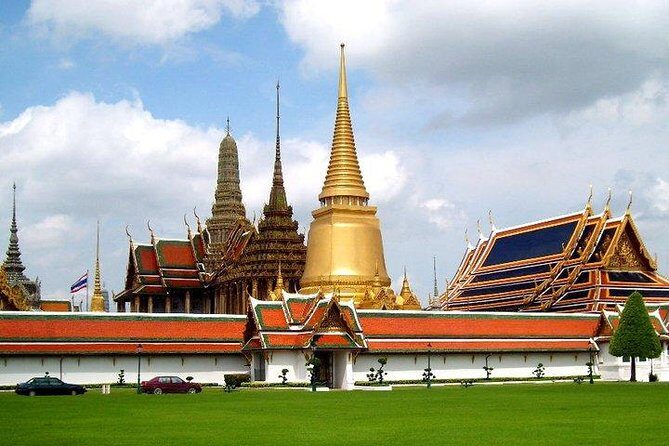 Damnern Saduak Floating Market, Grand Palace, Wat Phra Keo & Wat Pho - FAQs