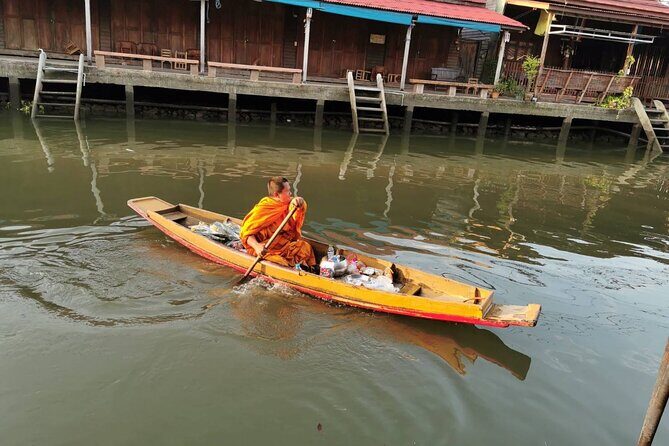 Damnoen Saduak Floating Market & Amphawa Floating Market Private Tour with Guide - FAQ