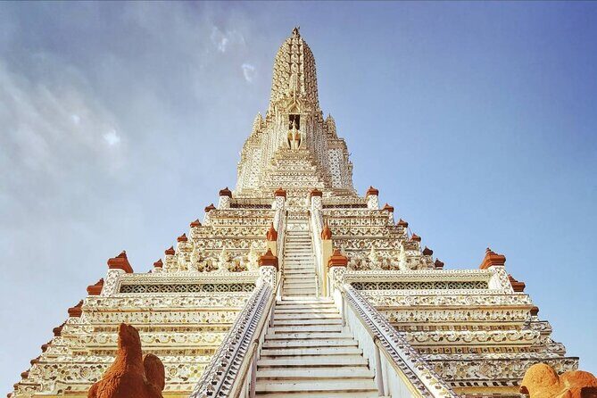 Damnoen Saduak Floating Market & Bangkok temple Private Tour with English Guide - What’s Included and What to Consider