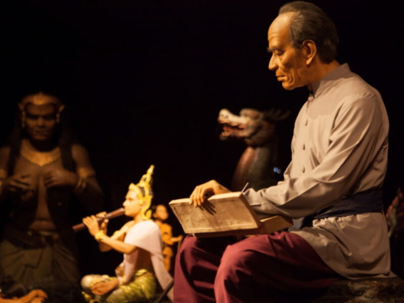 Damnoen Saduak Floating Market & Nakhon Pathom with Driver - Exploring Damnoen Saduak Floating Market