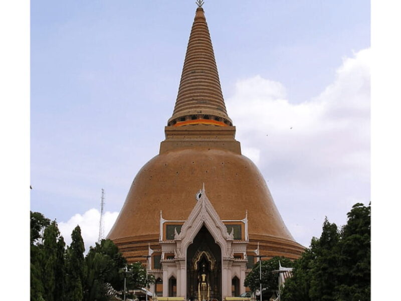 Damnoen Saduak Floating Market & Nakhon Pathom with Driver - The Sum Up