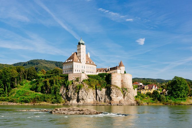 Danube Valley Day Trip From Vienna - Accessibility and Group Size